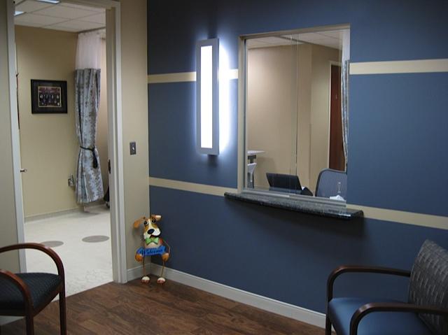 Surgical Sub-Waiting Room – Virginia iSpine Physicians